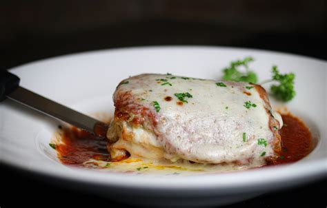 Dinner Menu Village Pub Italian Restaurant North Riverside