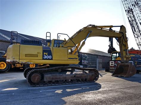 Komatsu Pc300 8 Excavators Boss Machinery