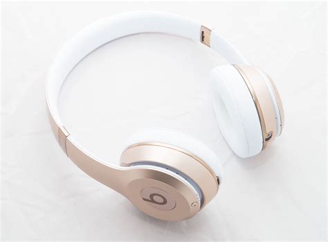 Review Beats Solo Wireless Headphones Beats By Dre