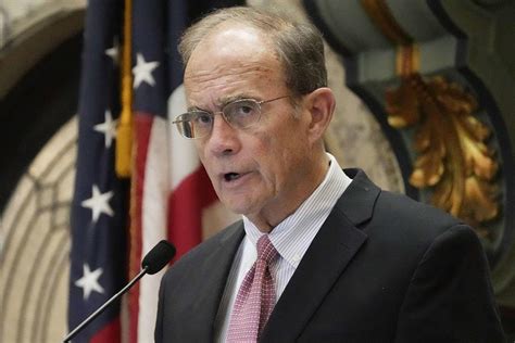 Miss Lt Gov Delbert Hosemann 77 Collapses Mid Speech On Senate Floor ‘feeling Fine Now