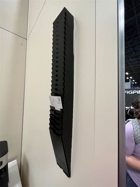 Photos Tour The Highly Detailed Wonders Of Xandar Disney Parks Booth At New York Comic Con