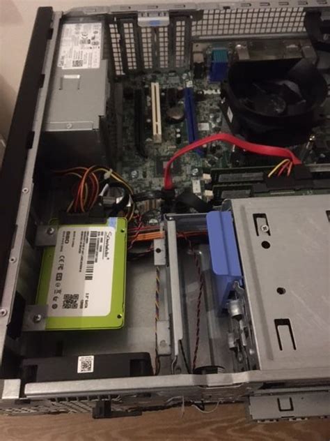 Dell Optiplex SFF Early Version With Usb Ports In A Horizontal Row In The Front Bezel