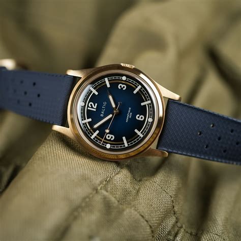 First Look Warm Bronze Cases For The Baltic Hermétique Tourer