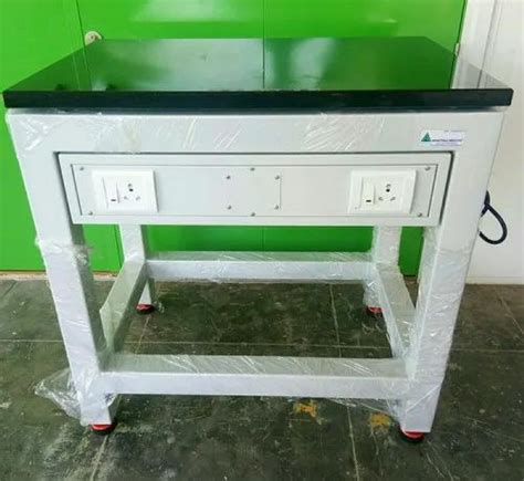 Mild Steel Anti Vibration Laboratory Table 10 Kg At ₹ 45000 Piece In Bengaluru