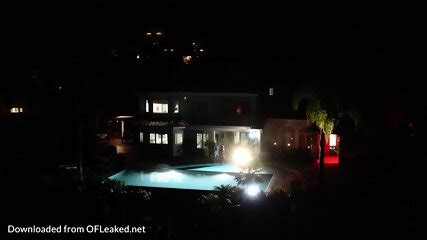 Emily Willis Boyfriend Watches His Girlfriend