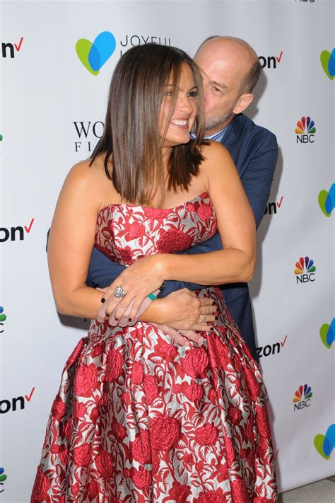 Mariska Hargitay At Joyful Revolution Gala In New York Hawtcelebs