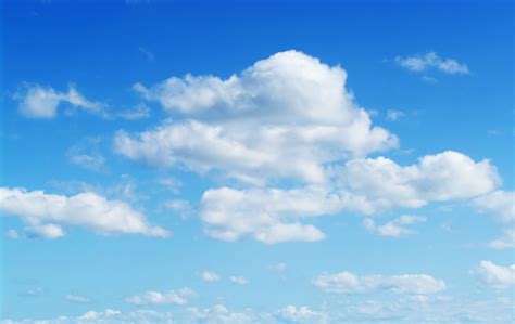 Fluffy Cloud Texture From A Perfect Cloudy Blue Sky Myfreetextures Com Fluffy Cloud