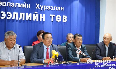 Тэтгэврийн доод хэмжээ 350 мянга байсныг 500 мянга болгожээ