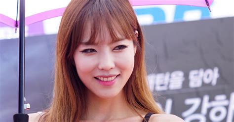 [스포츠경향 포토]넥센 엔페라컵 3r 레이싱모델 강이나 넥센의 얼굴