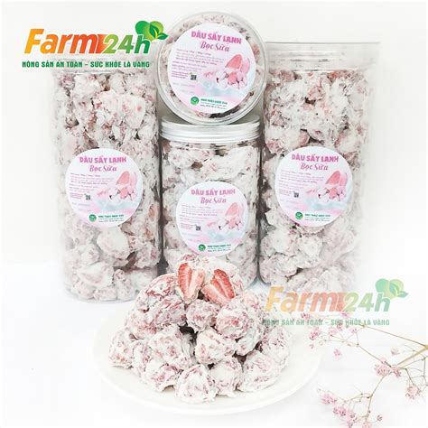 Dâu Tây Sấy Giòn Bọc Sữa Thơm Ngon Loại 1 Shopee Việt Nam