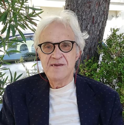 Trucillo Biografia Frequenze Poetiche