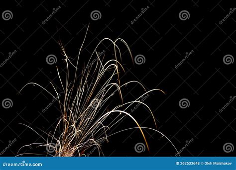 Chispas Rojas En Un Fondo Negro Foto De Archivo Imagen De Industria Ardientemente 262533648