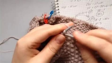 Вязаный свитер спицами регланом сверху с узором Рис часть 1 Смотреть онлайн в поиске Яндекса