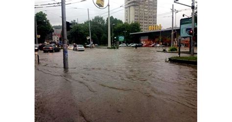 Вижте пътната обстановка в страната след наводненията