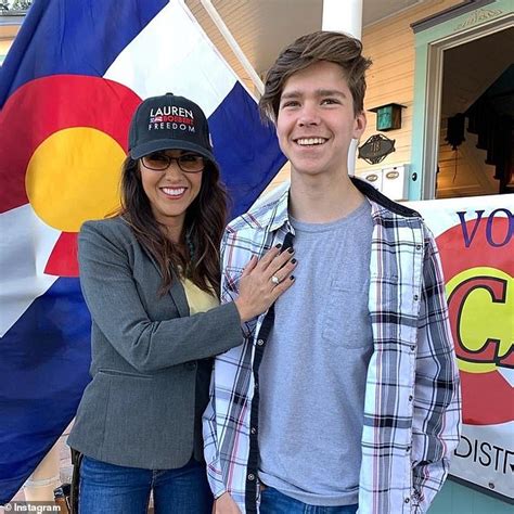 Lauren Boebert Got So Drunk At Gop Christmas Party Bar Staff Stopped