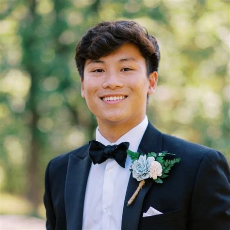 Eric Leong Eric Leong • Threads Say More