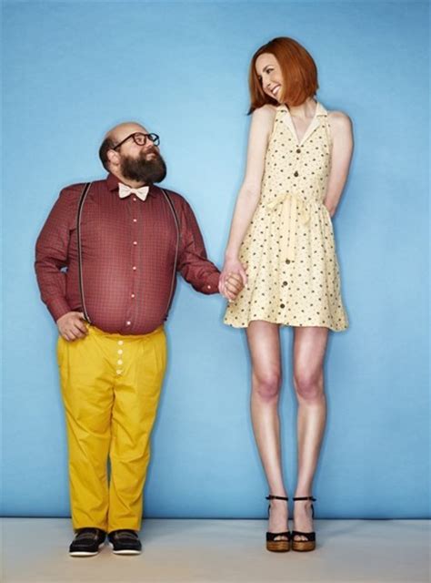 هل تفضل المرأة الشرقية “الرجل القصير”؟ Ellearabia