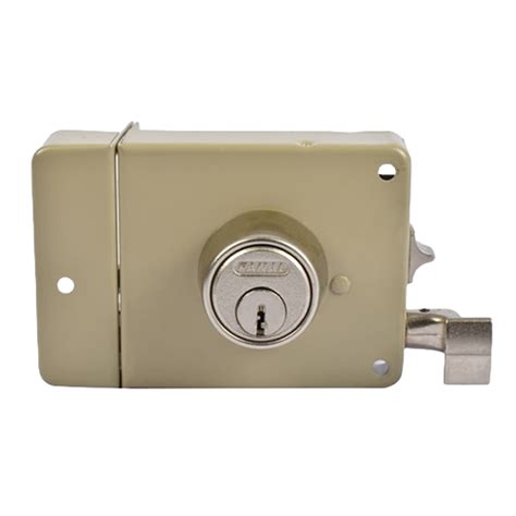 Cerradura Sobreponer 50mm Izq Cil Trip Mont Fcil B V1170mfbi