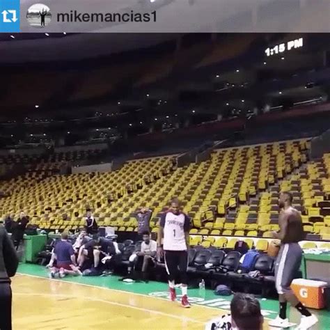 Lebron James Casually Nails 94 Foot Shot Rs