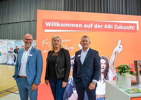 Bürgermeisterin Begrüßt Zur Abi Zukunft Essen 2022 Essende