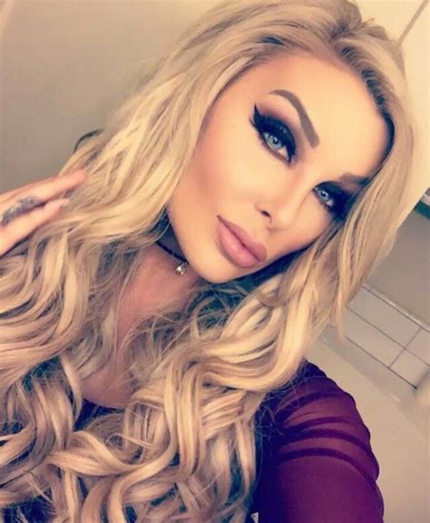Ellie Doll Beautiful Face Long Hair Styles Beautiful Girls