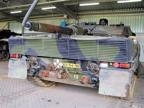 Leopard 2 A5 Nld Photos Page 1