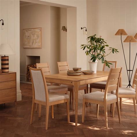 Ercol Romana Medium Light Oak Extending Dining Table Oak Barker