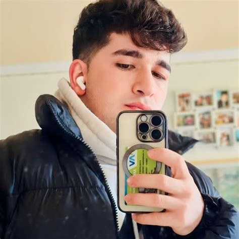 Baset Paghman Baset Paghman • Threads Say More