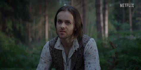 Joey Batey Talks Jaskiers Romance With Radovid In The Witcher