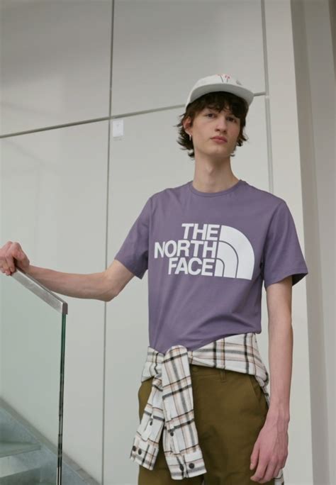 The North Face Standard Tee T Shirt Imprimé Lunar Slateviolet