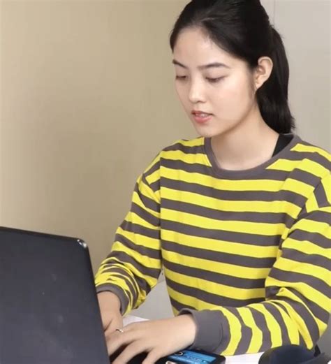 Máy Massage Mắt Máy Mát Xa Bảo Vệ Mắt Giảm Quầng Thâm Chống Mỏi Mắt