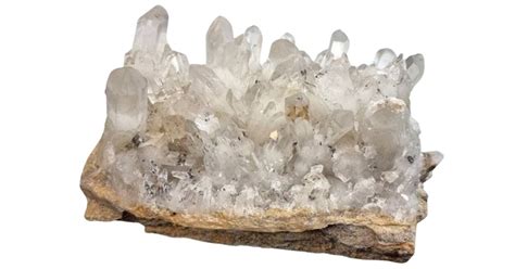 Quartz Crystal Formations Rock Chasing