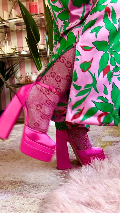 About Siobhan Murphy — Interiorcurve Fashion And Interior Design By