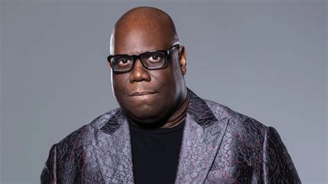 Video Palermo Il Dj Carl Cox Mostra La Maglia Rosanero Sul Palco