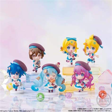 Bandai Reveals New Snow Miku 2026 Figure Collection Featuring All 6