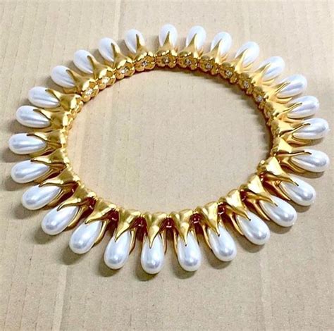 Laura Inghirami Sur Instagram July Inspirations Schiaparelli 💛 Idee