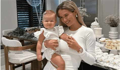 Molly Mae Announces Split From Fiancé Tommy Fury