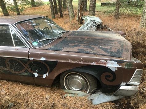 1967 Chrysler New Yorker Mopar 440 Engine 3 Speed Transmission 4 Door