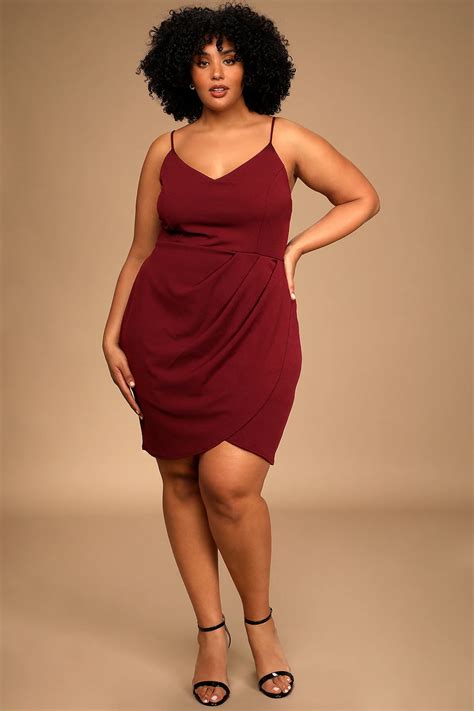 Lulus Plus Size Clothing Store Store