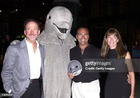 Dr Kathleen Dudzinski Photos And Premium High Res Pictures Getty Images