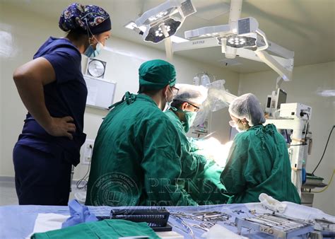 Clínicas Realiza Exitosa Cirugía De Implante Coclear A Niño Que Padecía Con Hipoacusia Severa