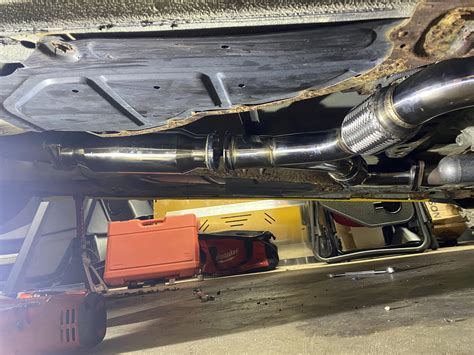 Huge Gap Installing Circuit Werks Y Pipes R 350z