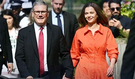 Labour Sweeps To Power With Huge Majority Ending 14 Year Conservative Rule
