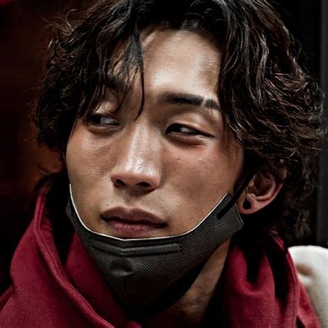 Hong Woo Jin 𝐁𝐥𝐨𝐨𝐝𝐡𝐨𝐮𝐧𝐝𝐬