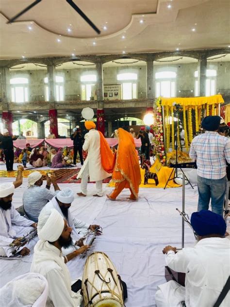 Narinder Kaur Bharaj And Mandeep Lakhewal Got Married