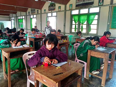 မိုင်းနောင်မြို့ အ ထ က ကျောင်းတွင် ၇၇ နှစ်မြောက် ပြည်ထောင်စုနေ့အထိမ်းအမှတ် စာစီစာကုံး၊ ပန်းချီပ