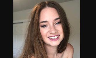 Felicity Freckle Wiki Biography Age Spouse Height Net Worth Fast