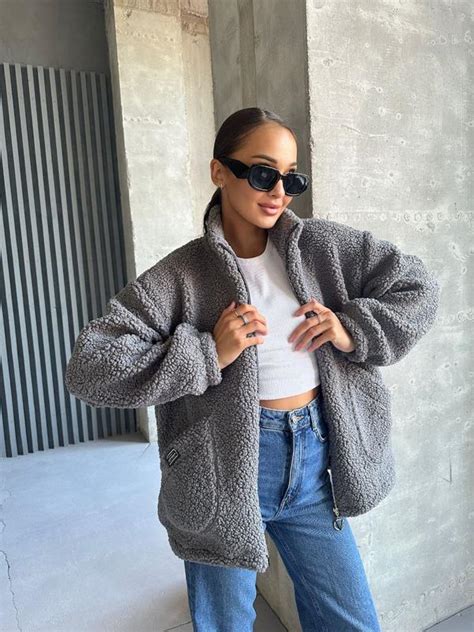 Куртка бомбер — ціна 950 грн у каталозі Куртки Купити жіночі речі за доступною ціною на Шафі