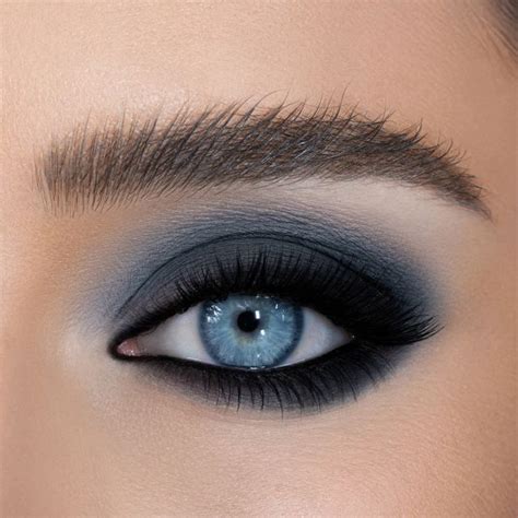 Navy Blue Eyeshadow Palette