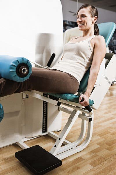 How Much Weight Is Good For Reverse Leg Curls Woman